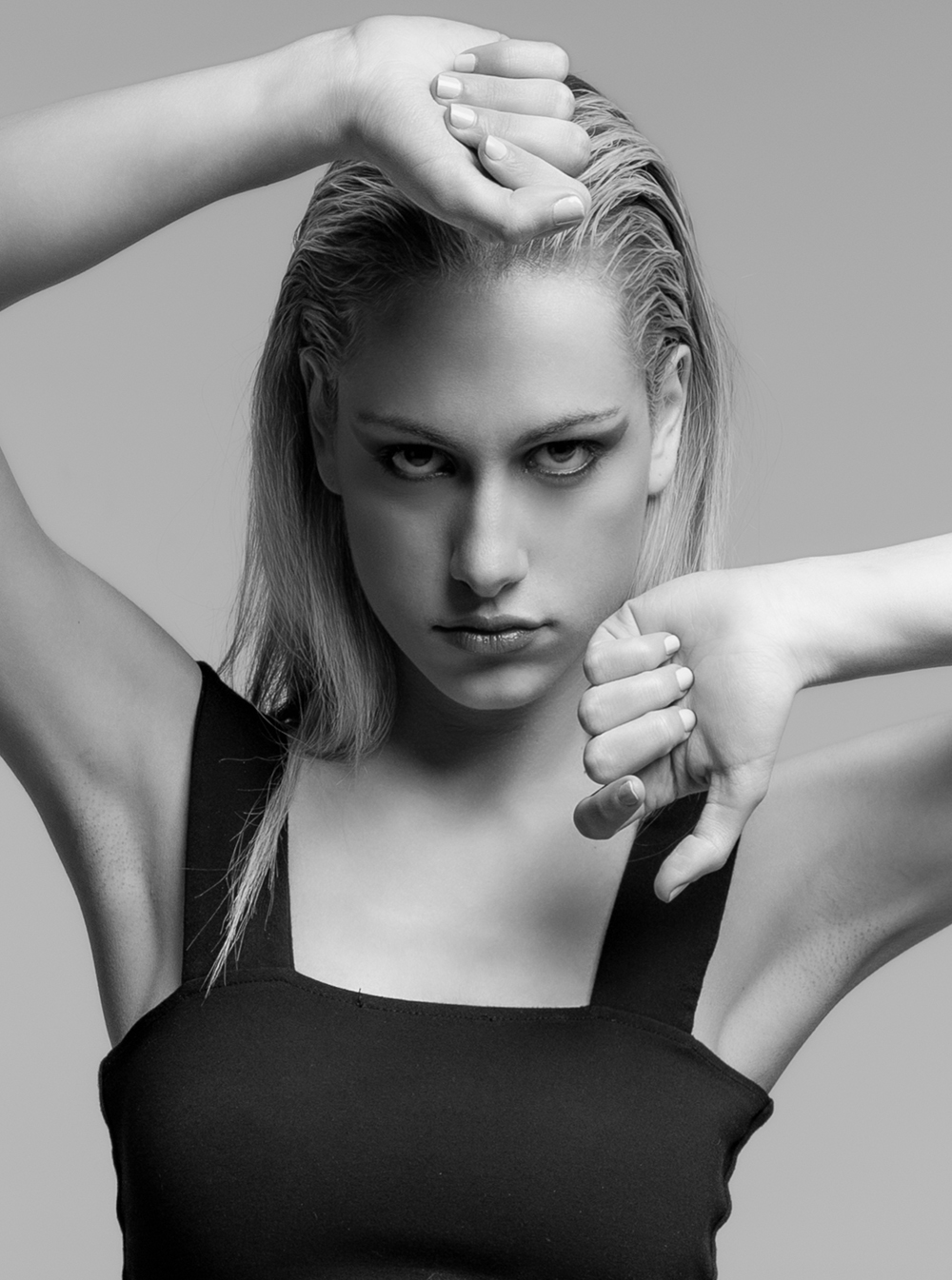 CHRISTINA S. – Happy People Models